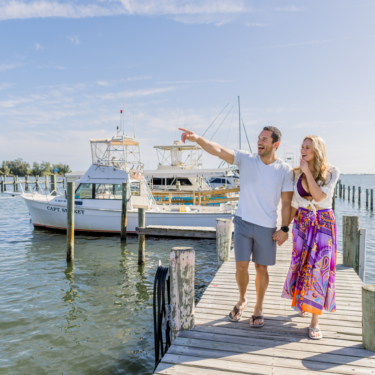 AG Parrot Shot Glasses – CAPT HIRAMS RESORT